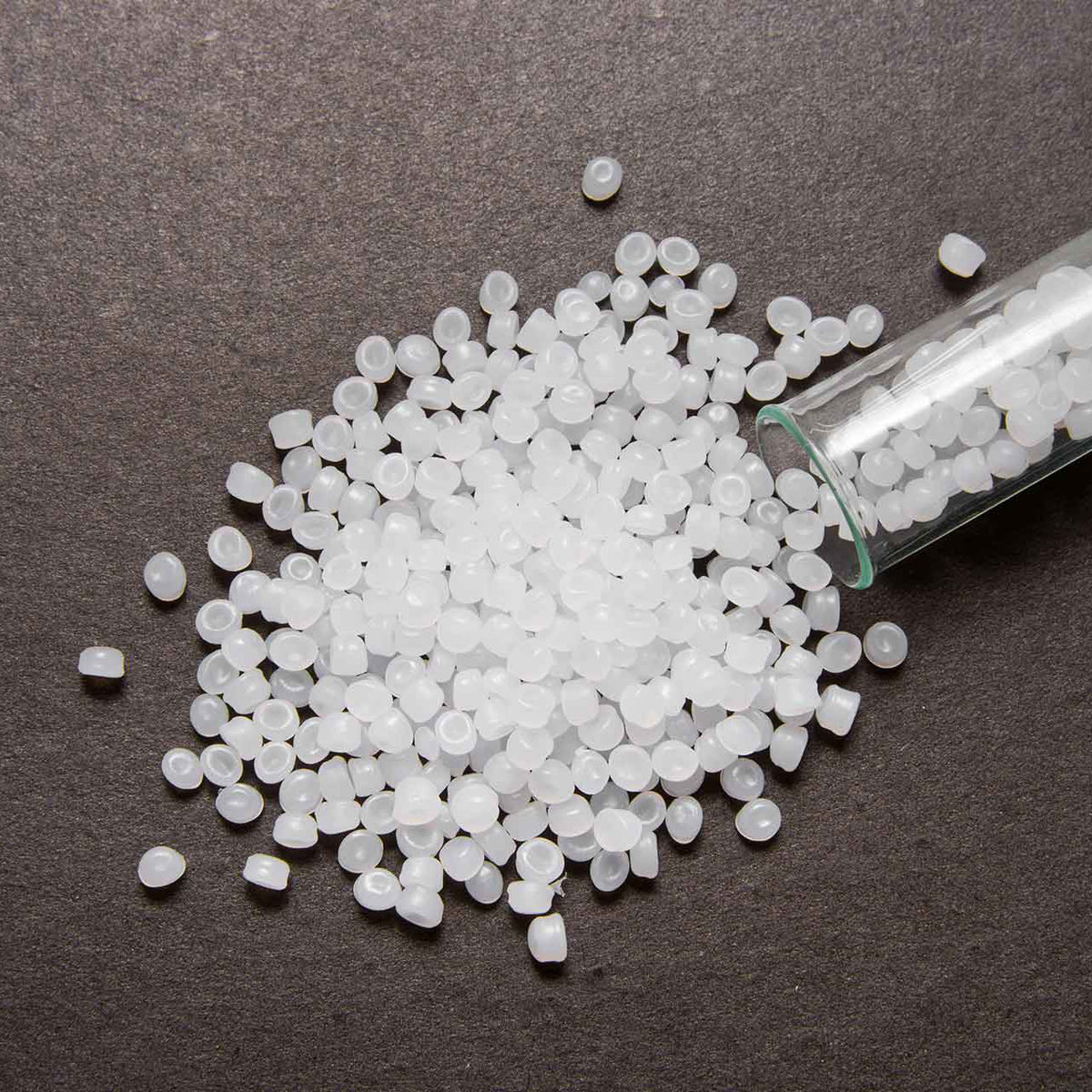 PE (Polyethylene) Plastic: An Overview Of Its Properties ...